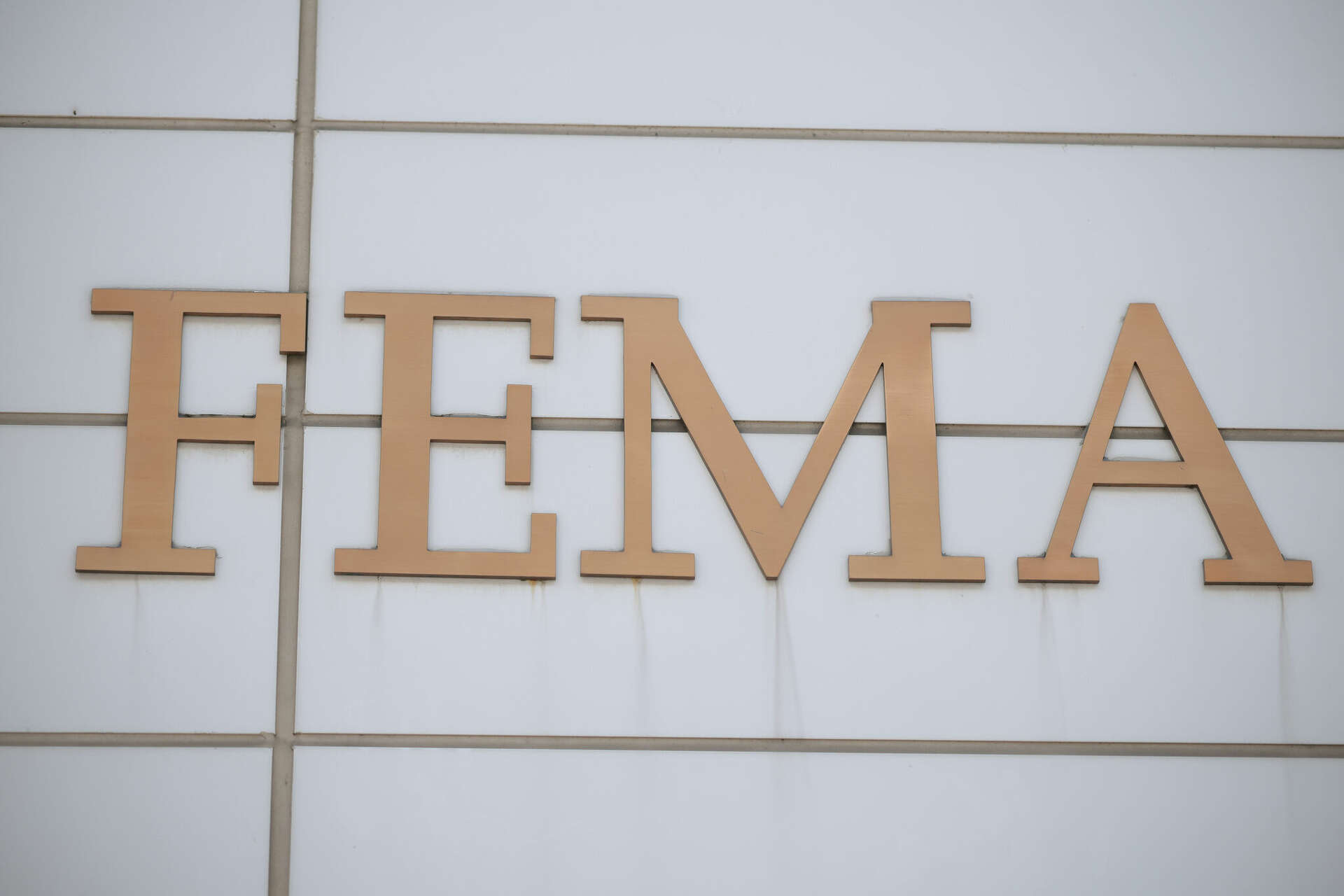 Report: New FEMA boss didn't know about hurricane season