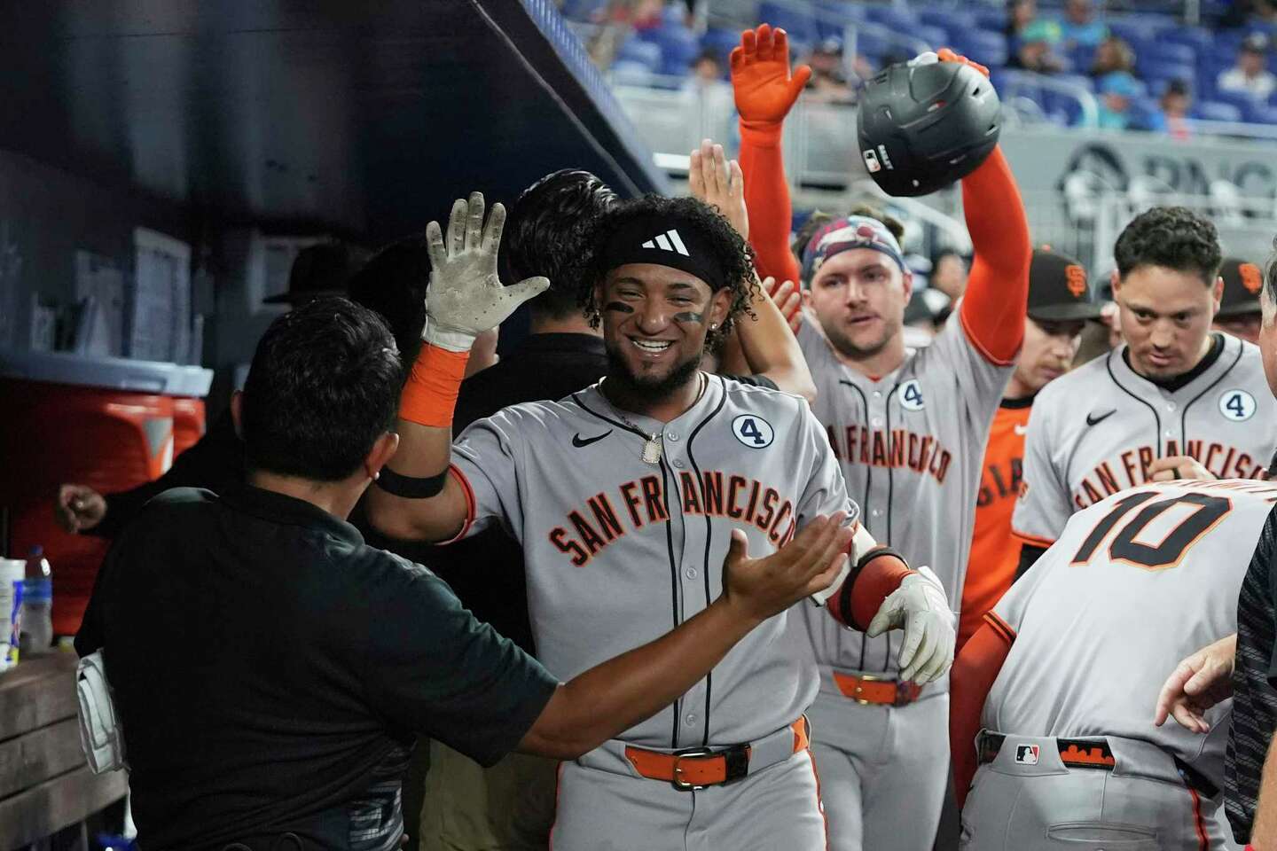 What does Giants calling up Encarnacion mean for struggling Wade?
