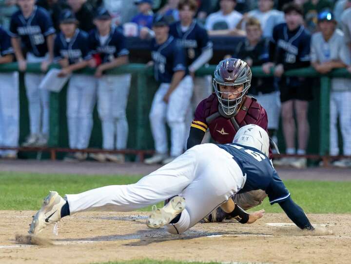 Saratoga Springs baseball sweeps to Section II Class AAA title