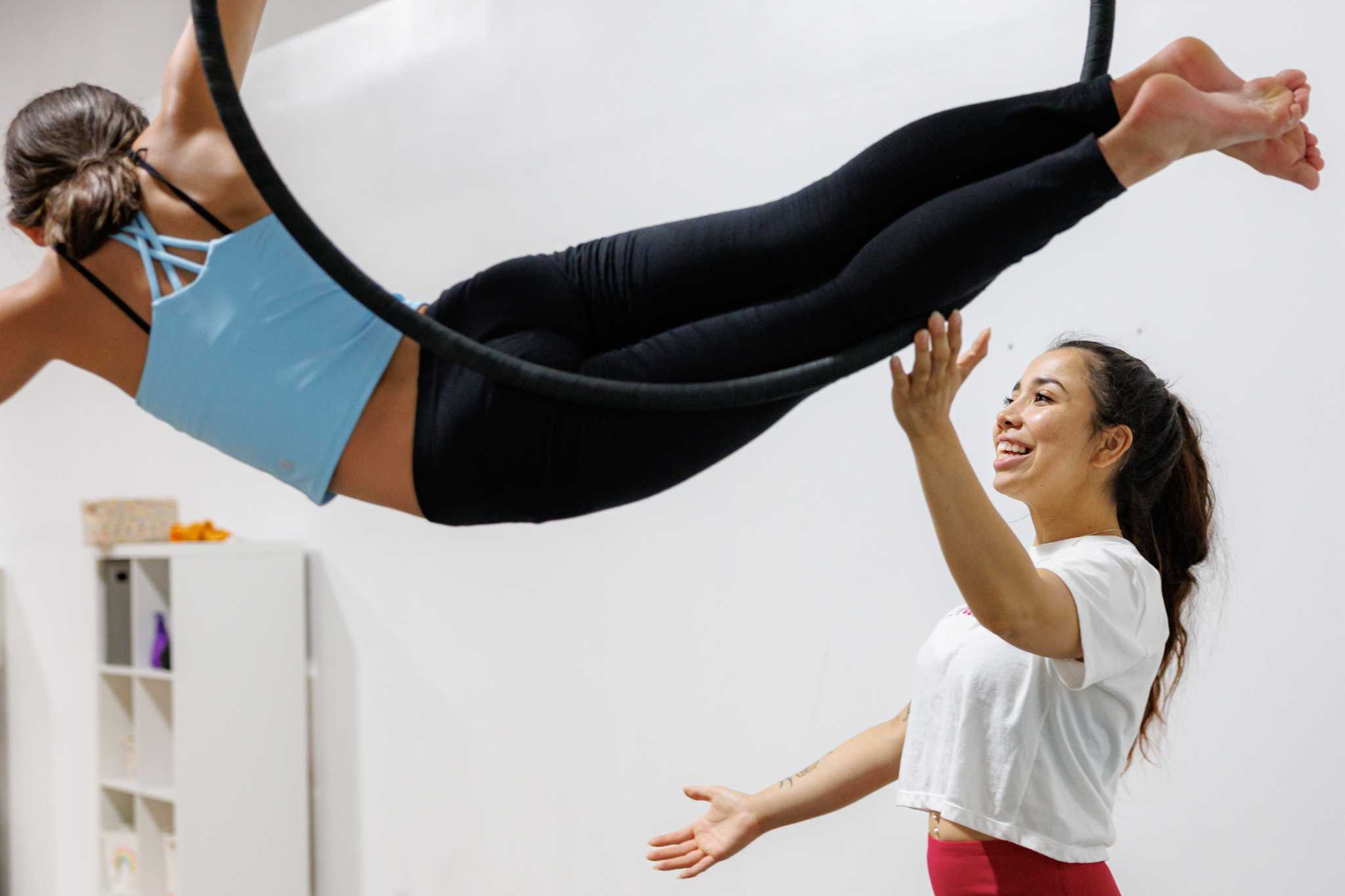 San Antonio aerialist helps students get their dreams off the ground