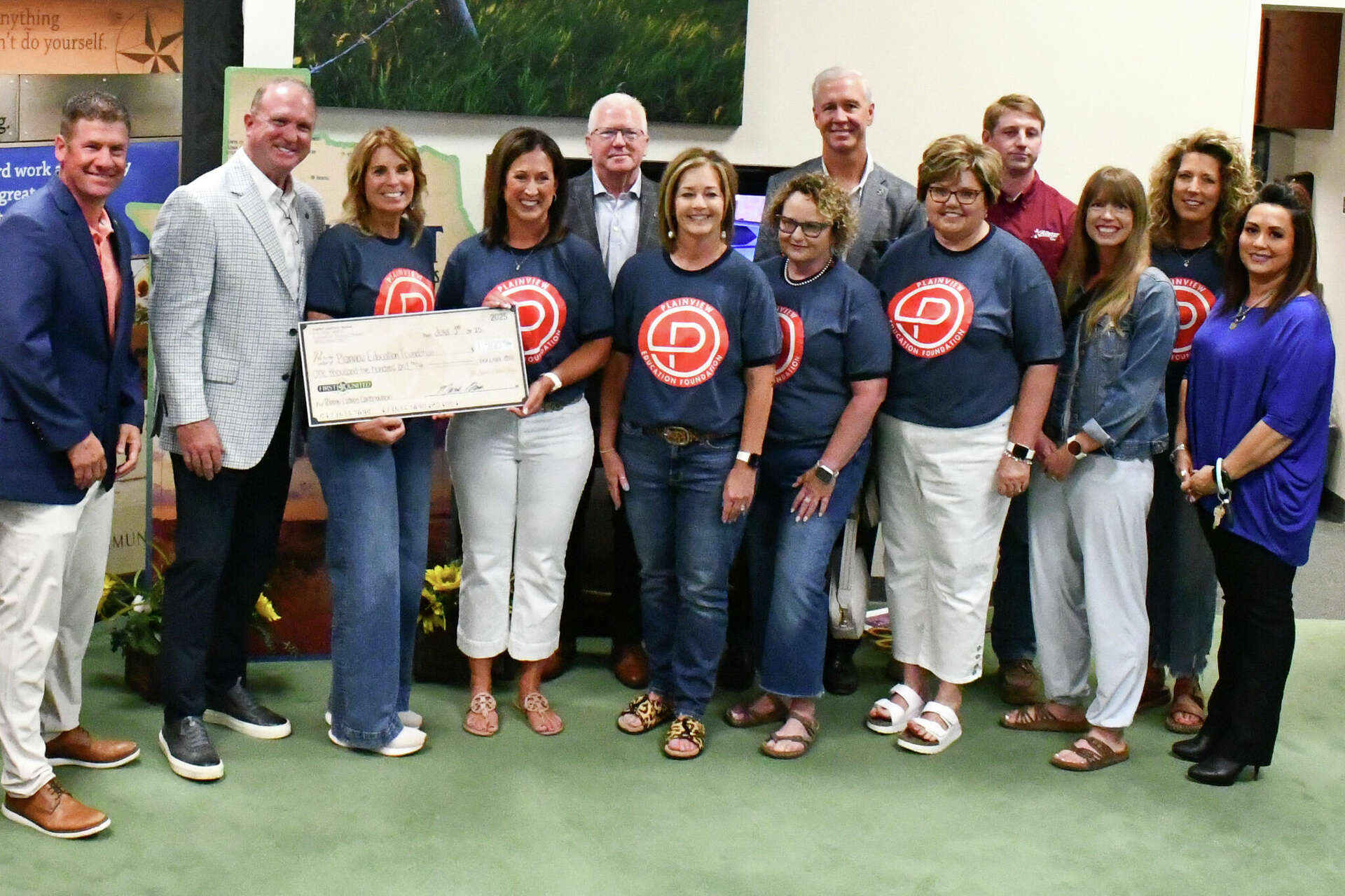 Plainview welcomes First United Bank with ribbon-cutting event