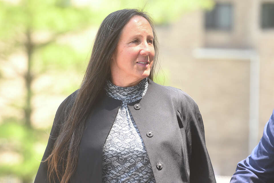 Jury in ex-Norwalk official's murder trial sees video of fatal gunfire