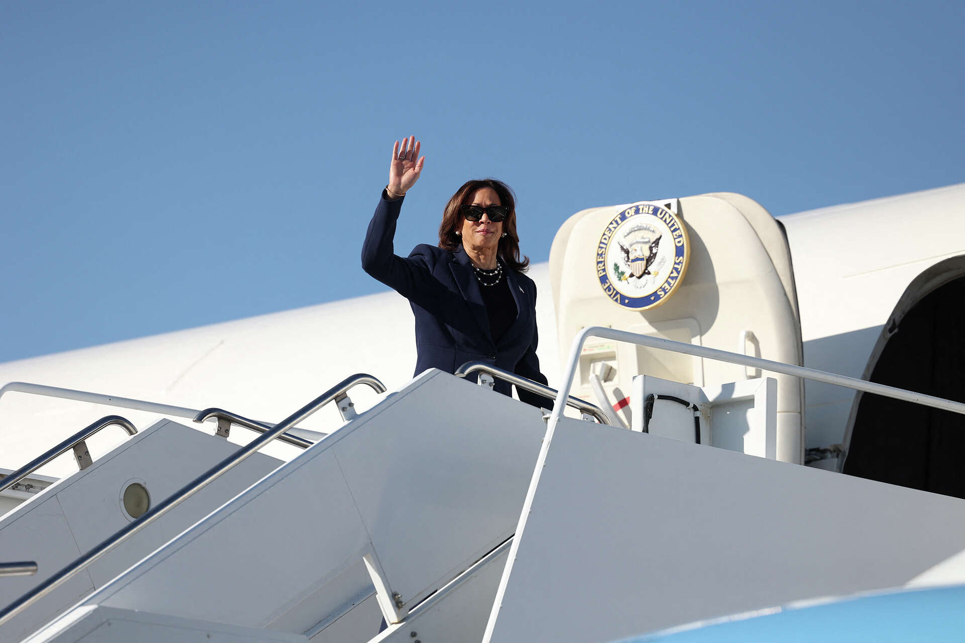 Newsom ignored critical call from Kamala Harris while hiking, she says