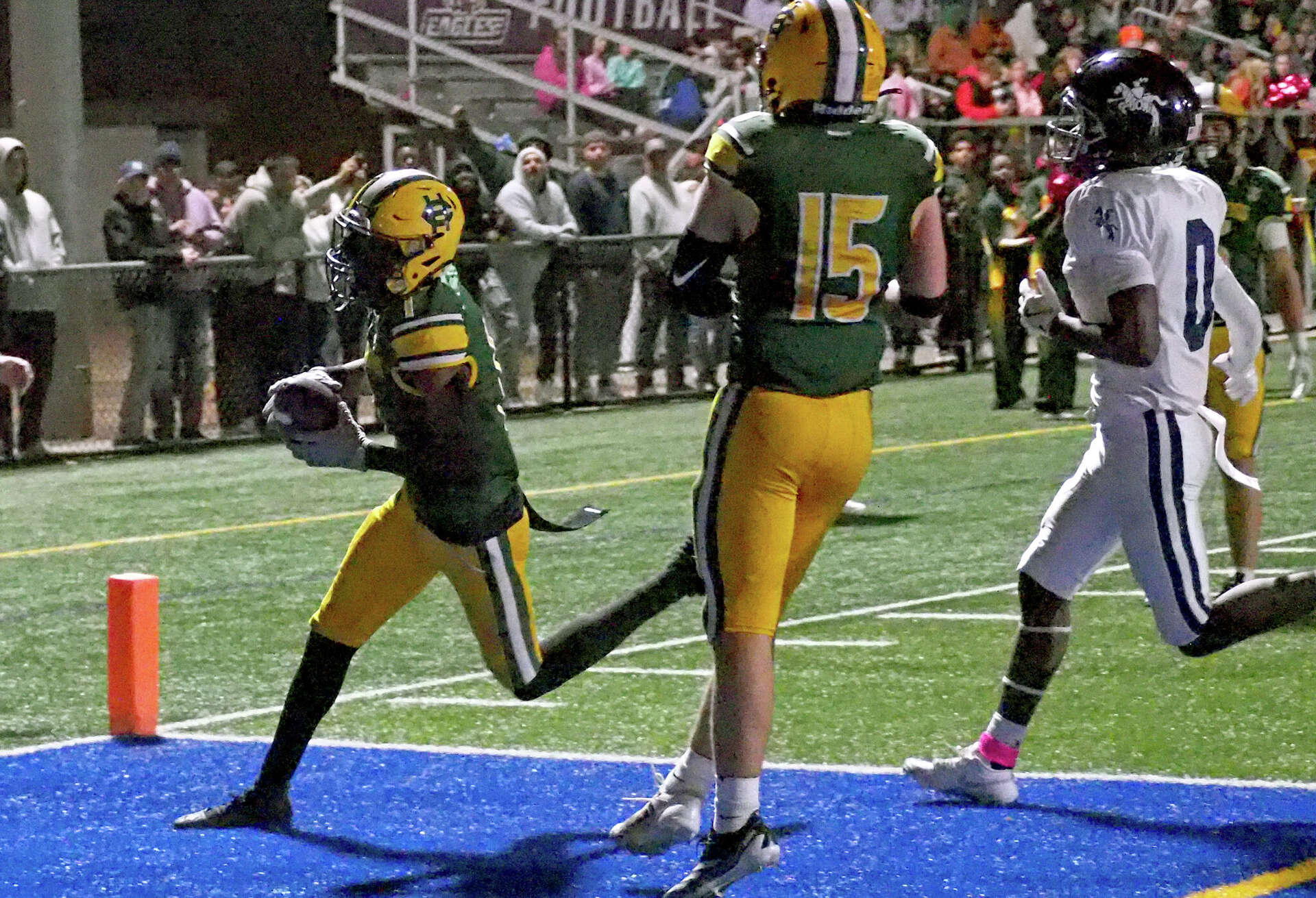 CT high school football top performers from the past week