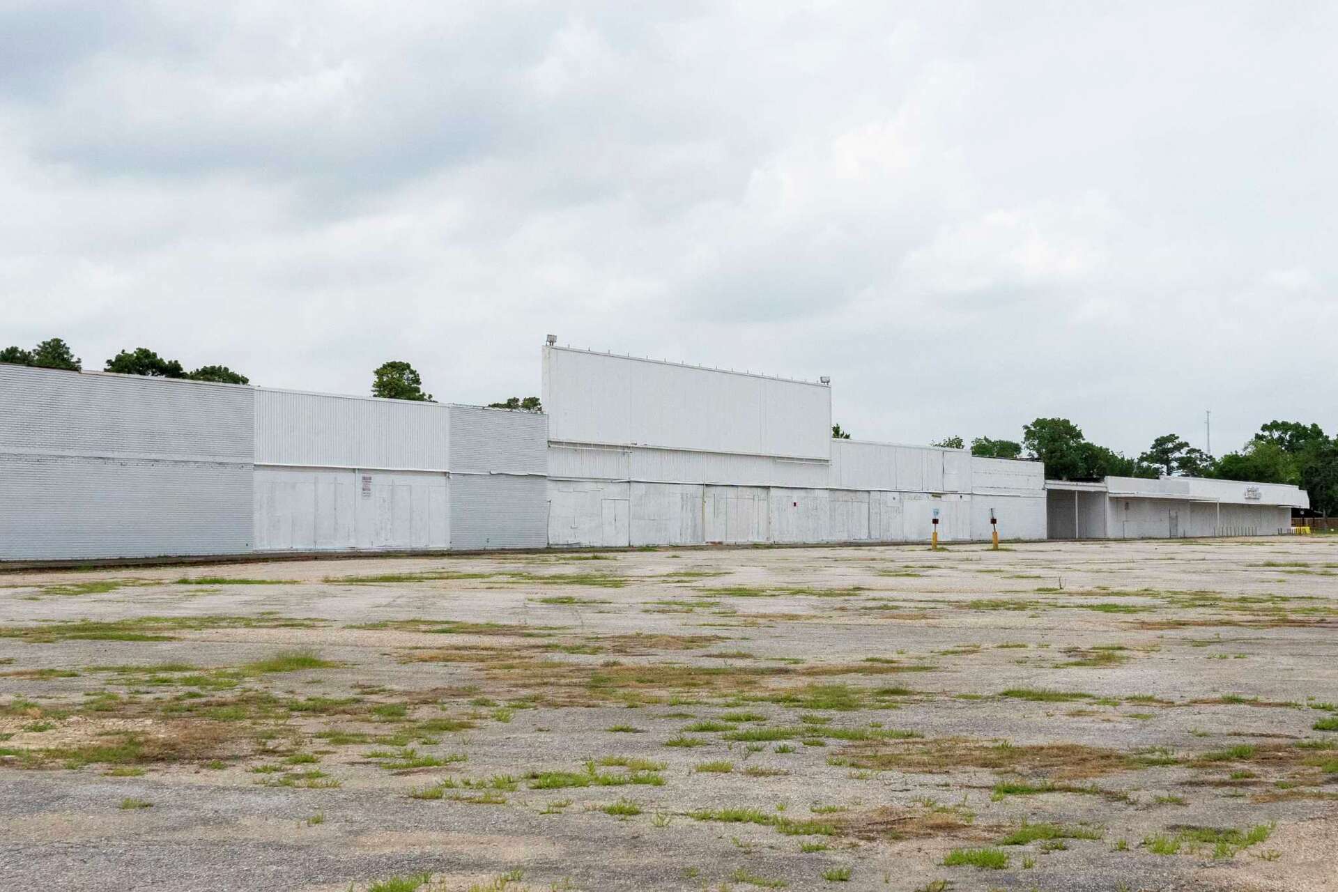 Run-down Kmart in northeast Houston will soon be demolished