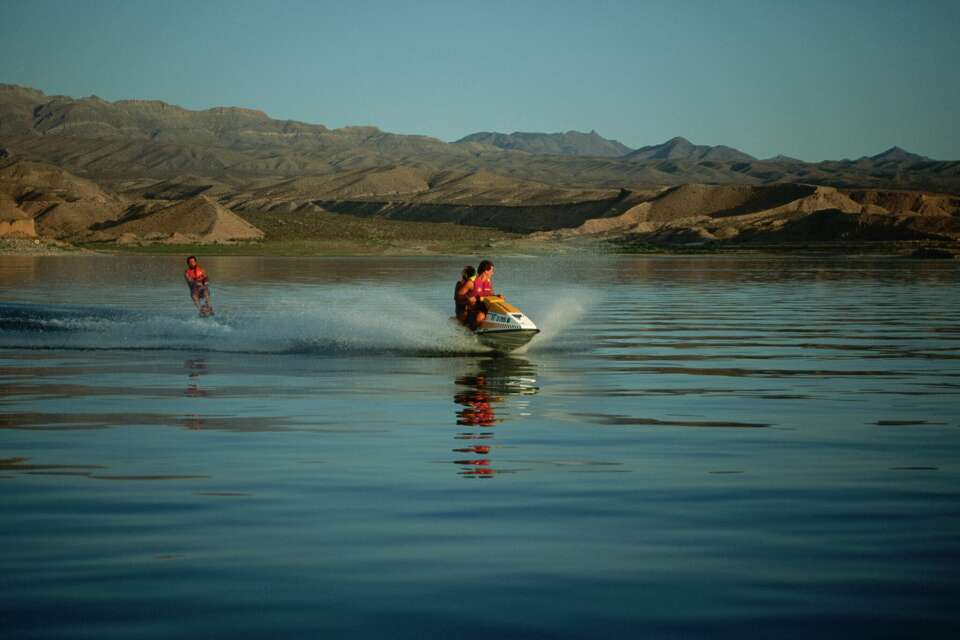 Concerningly low Lake Mead levels prompt National Park Service action