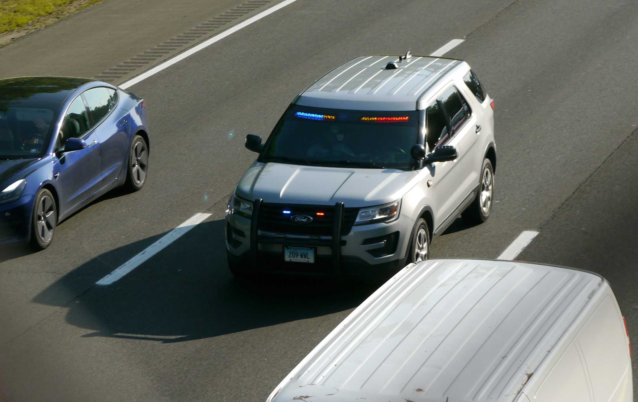 Driver killed in tractor-trailer crash on I-84 in Southbury: Police