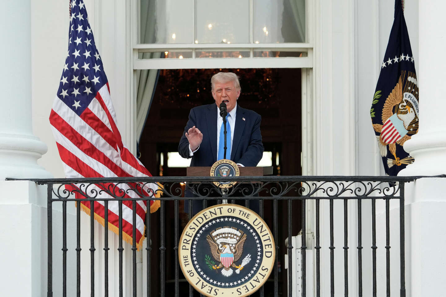 Is Trump White House pushing Texas to redraw congressional districts?