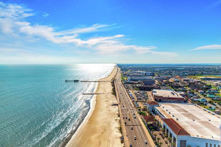 Why Texas Gulf of Mexico water can be brown, yellow