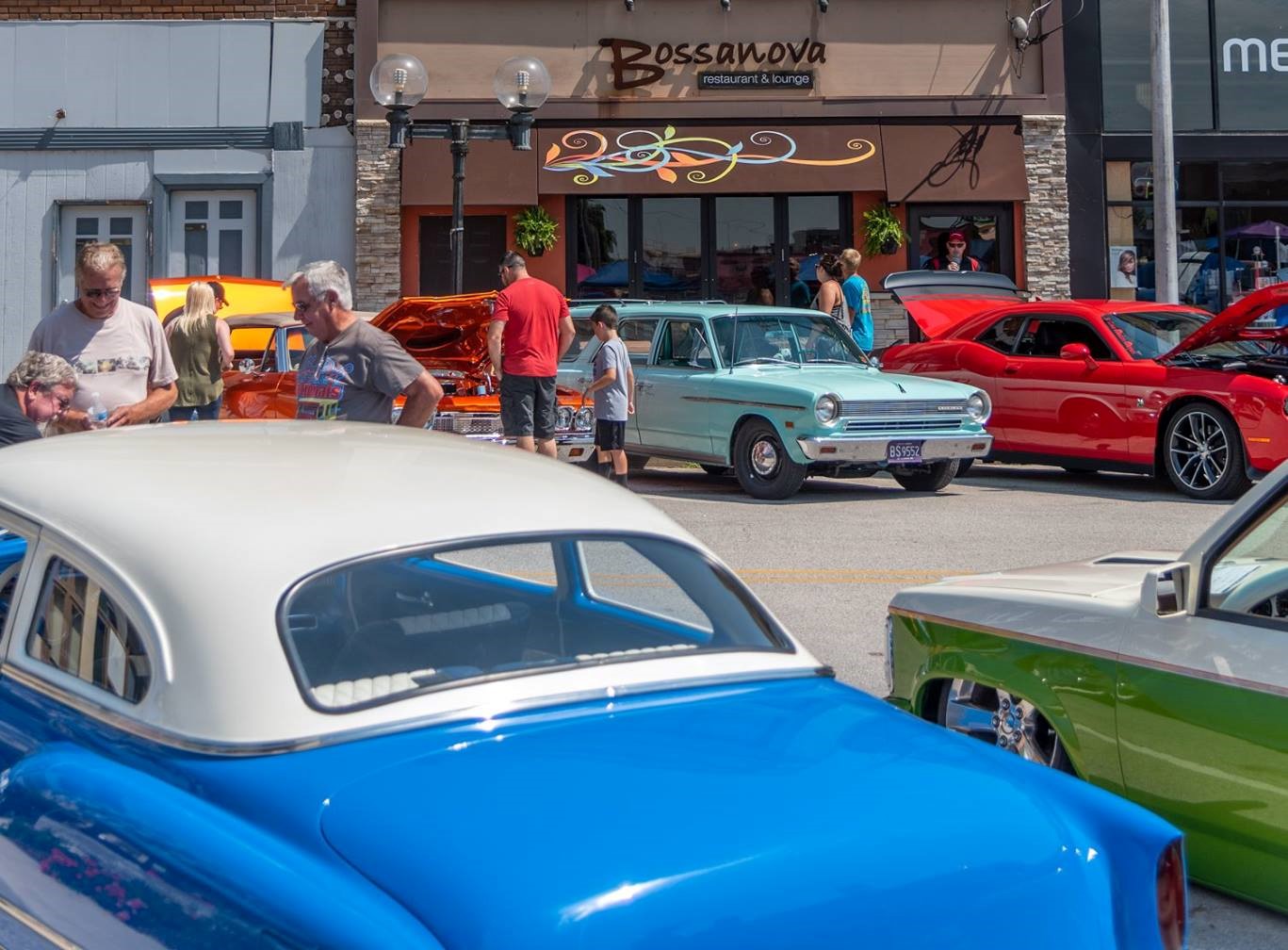 Alton All-Wheels Car Show brings classic cars, live music, prizes