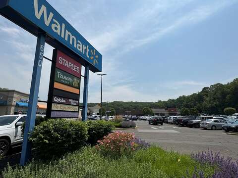 Walmart purchases Norwalk retail plaza for $44.5 million