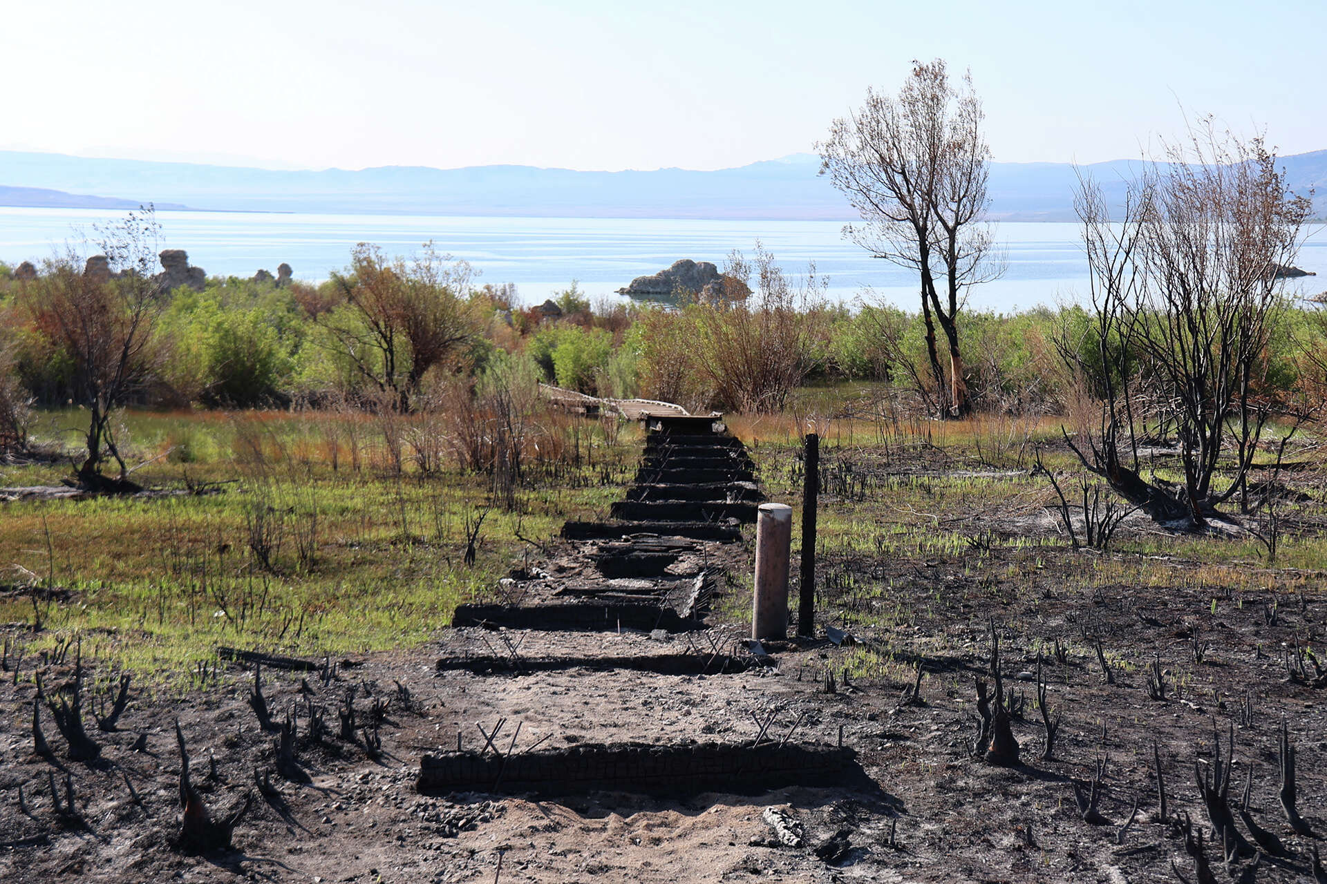 Wildfire causes major damage to infrastructure at beloved Calif. lake