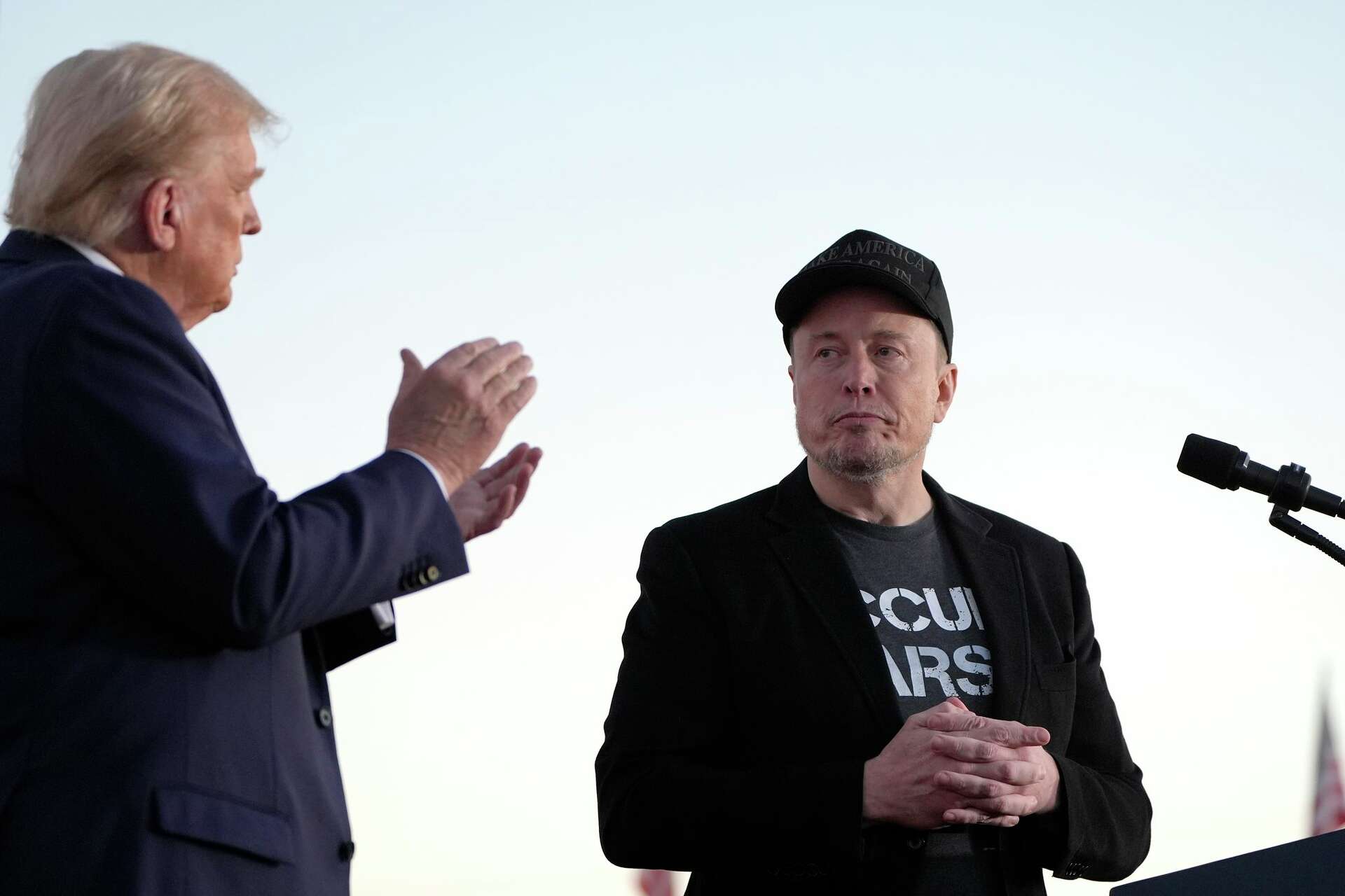 CT lawmakers Chris Murphy, Rosa DeLauro react to Trump-Musk feud
