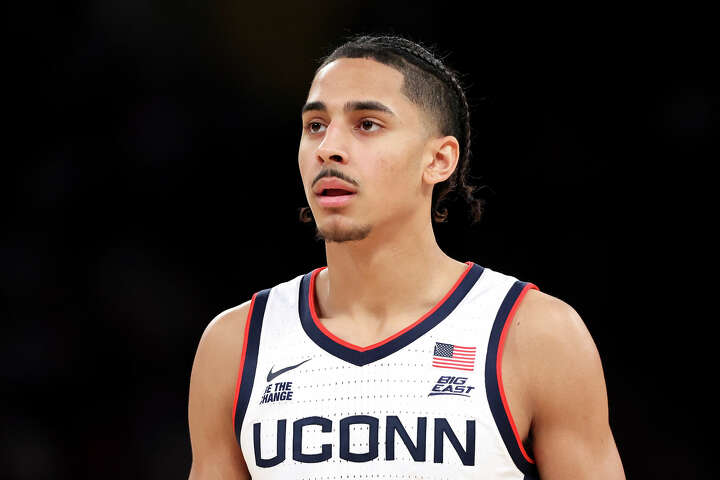 Mike Anthony: UConn's Jayden Ross looks to expand his role