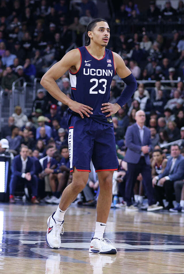 Mike Anthony: UConn's Jayden Ross looks to expand his role