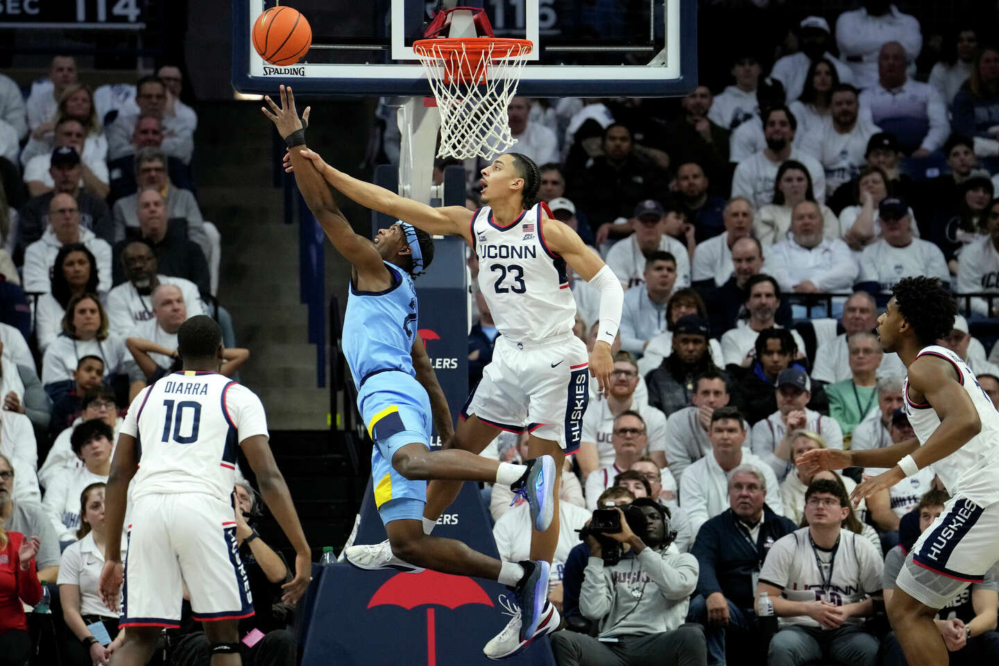 Mike Anthony: UConn's Jayden Ross looks to expand his role