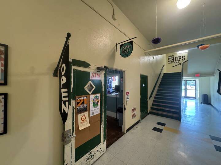 Tiny Texas high school transformed into massive tourist hot spot