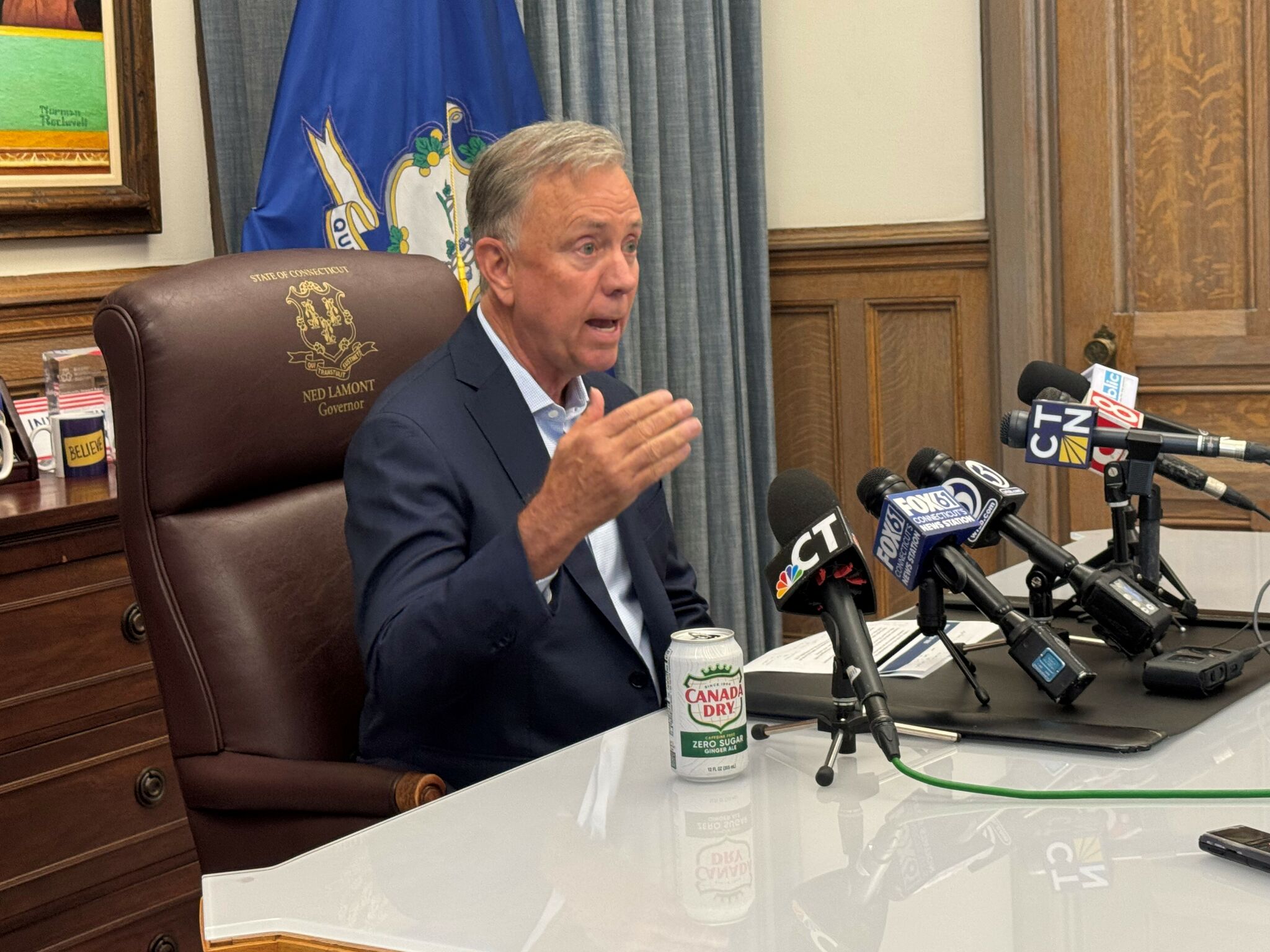 Inside the hectic final days of Connecticut's legislative session