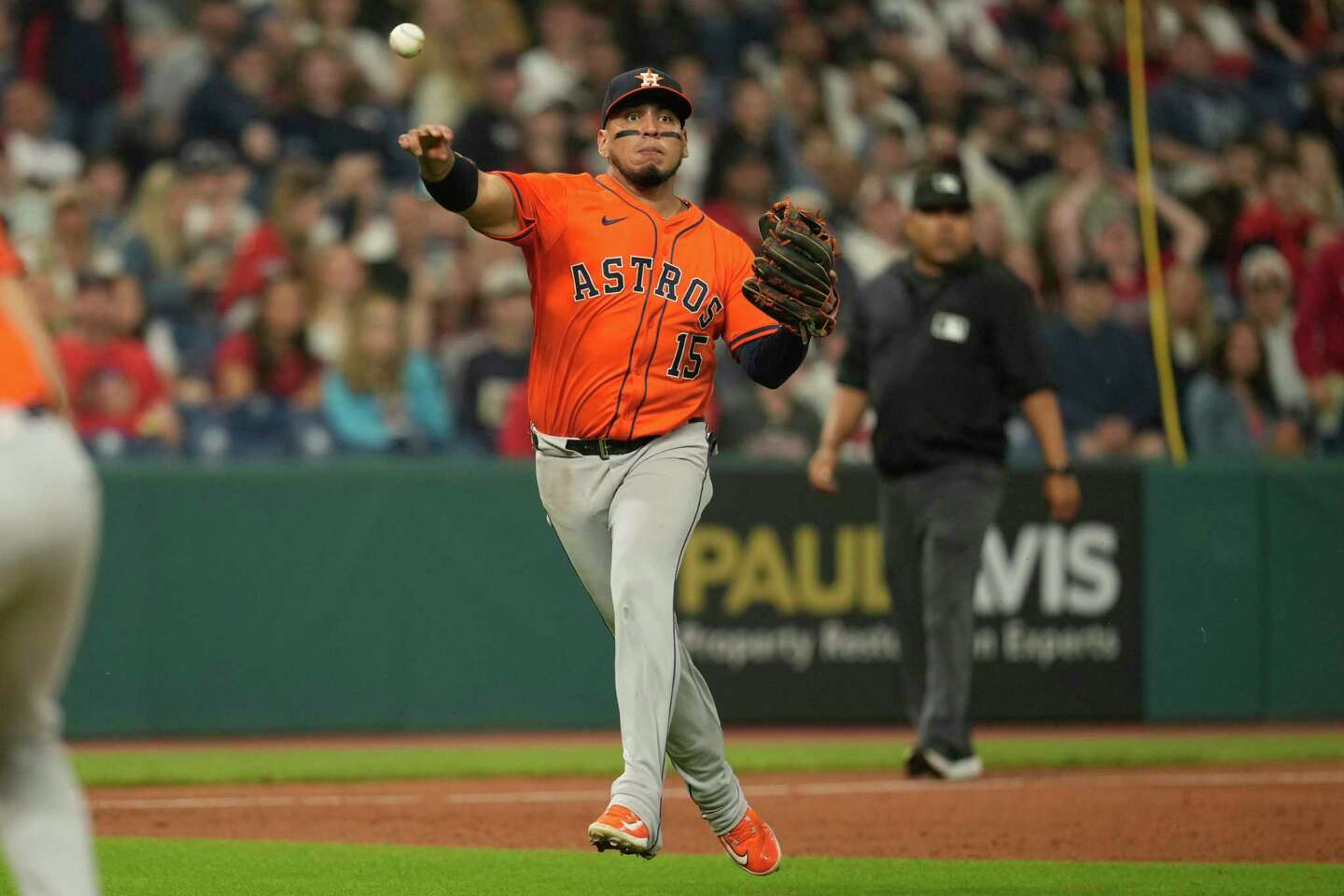 Colton Gordon gets first MLB win as Astros beat Guardians