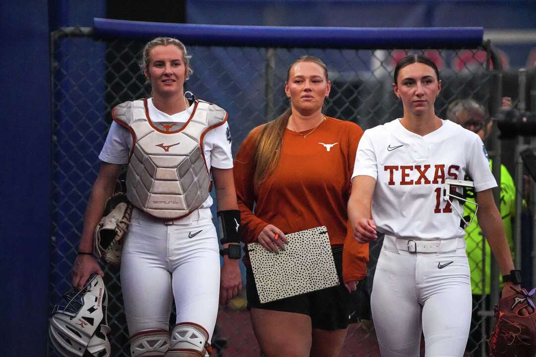 NCAA softball tournament: Recap, highlights of Selection Sunday show