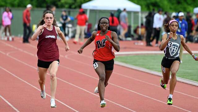 Kropo wins gold in 100, silver in 400, bronze in 200 at State Open