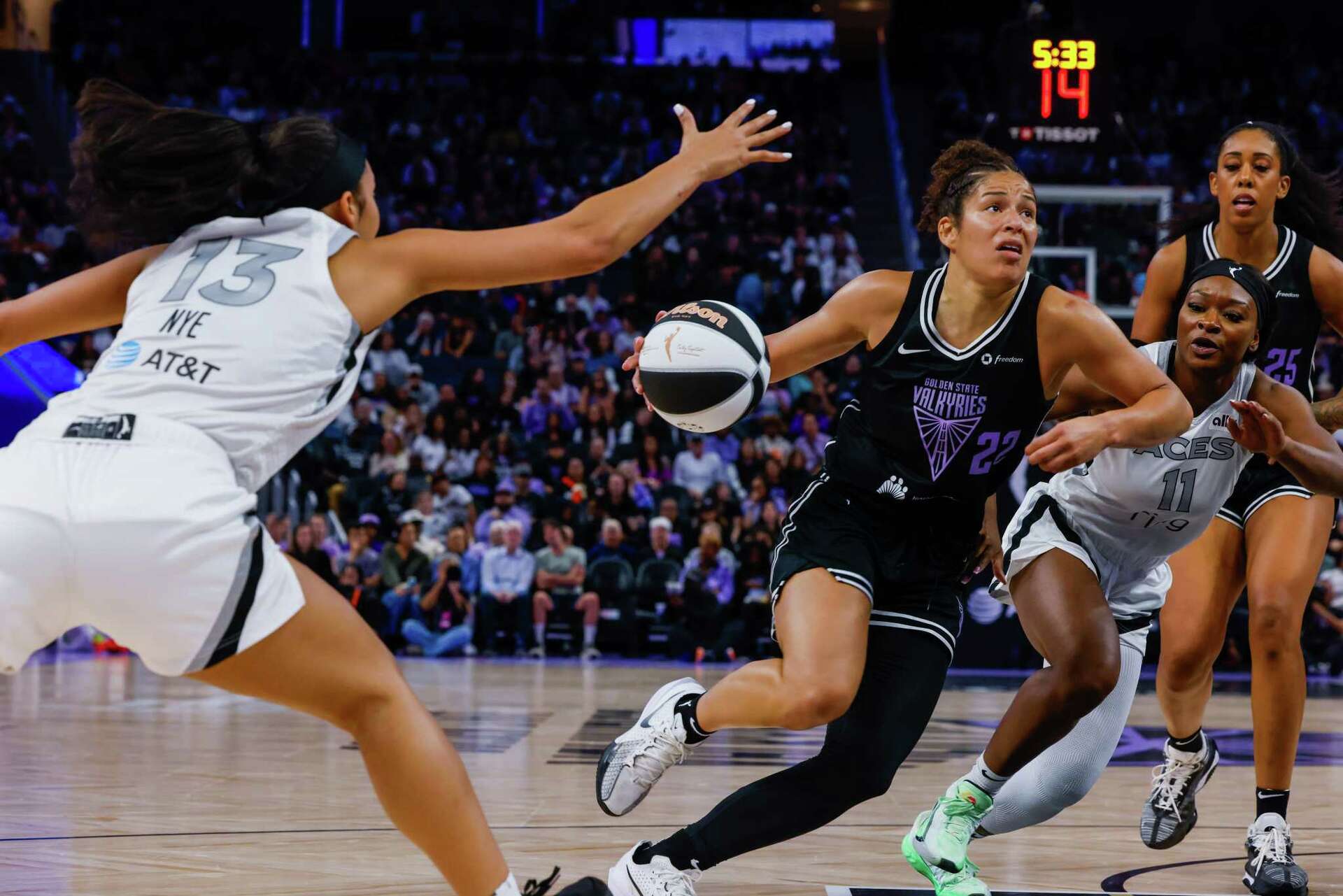 Valkyries blow out Aces as Thornton, Burton and Billings come up big