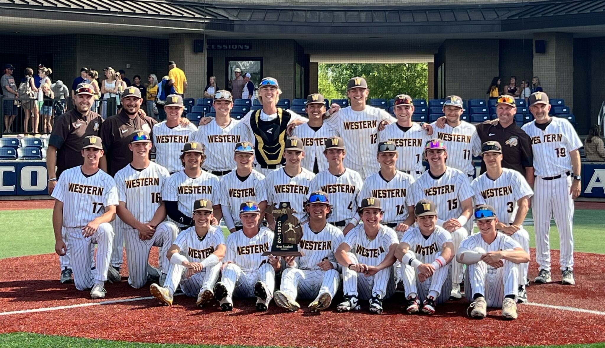 BCW wins regional, quarterfinal; will face top-ranked Dakota