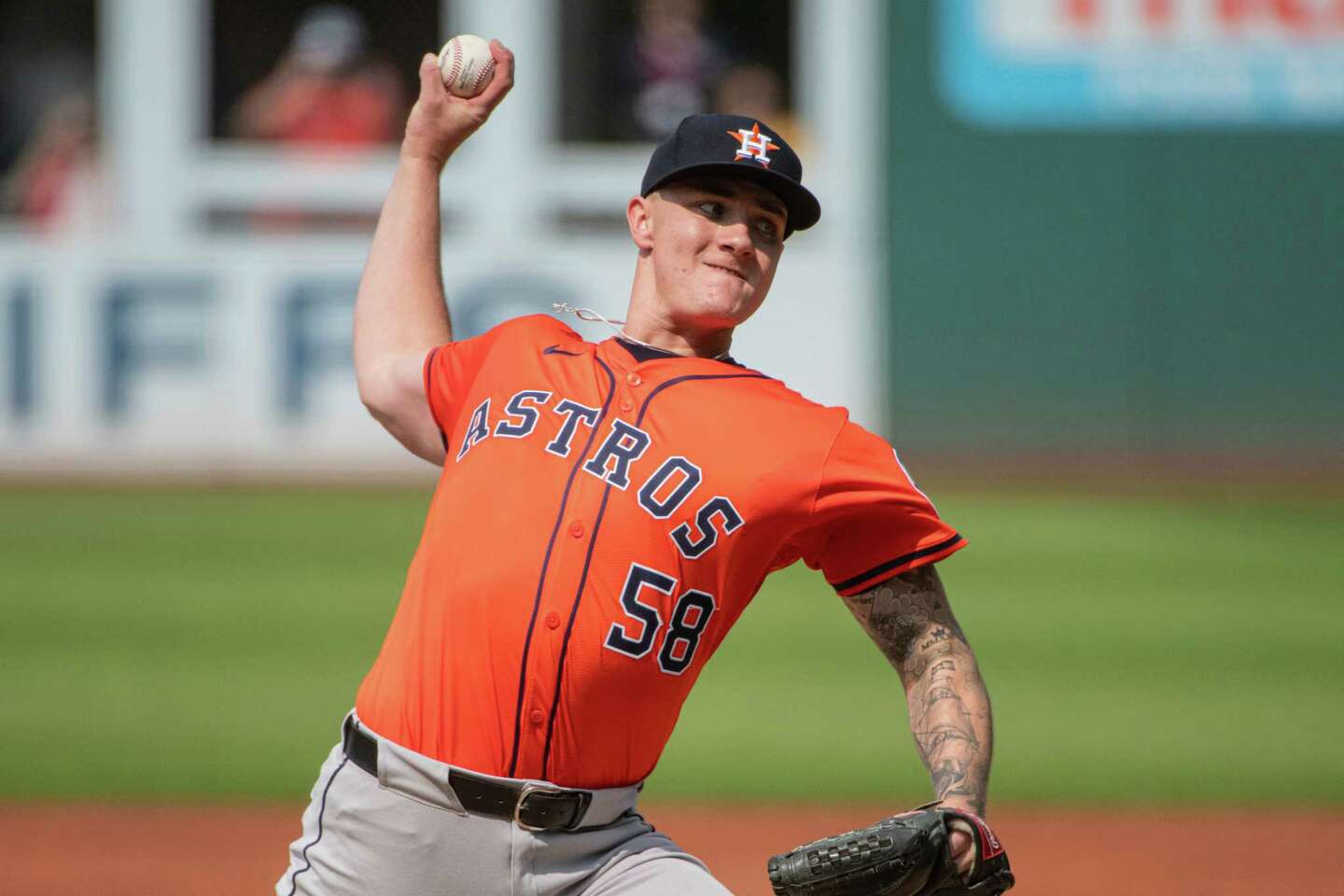 Bennett Sousa gets first save as Houston Astros beat Cleveland