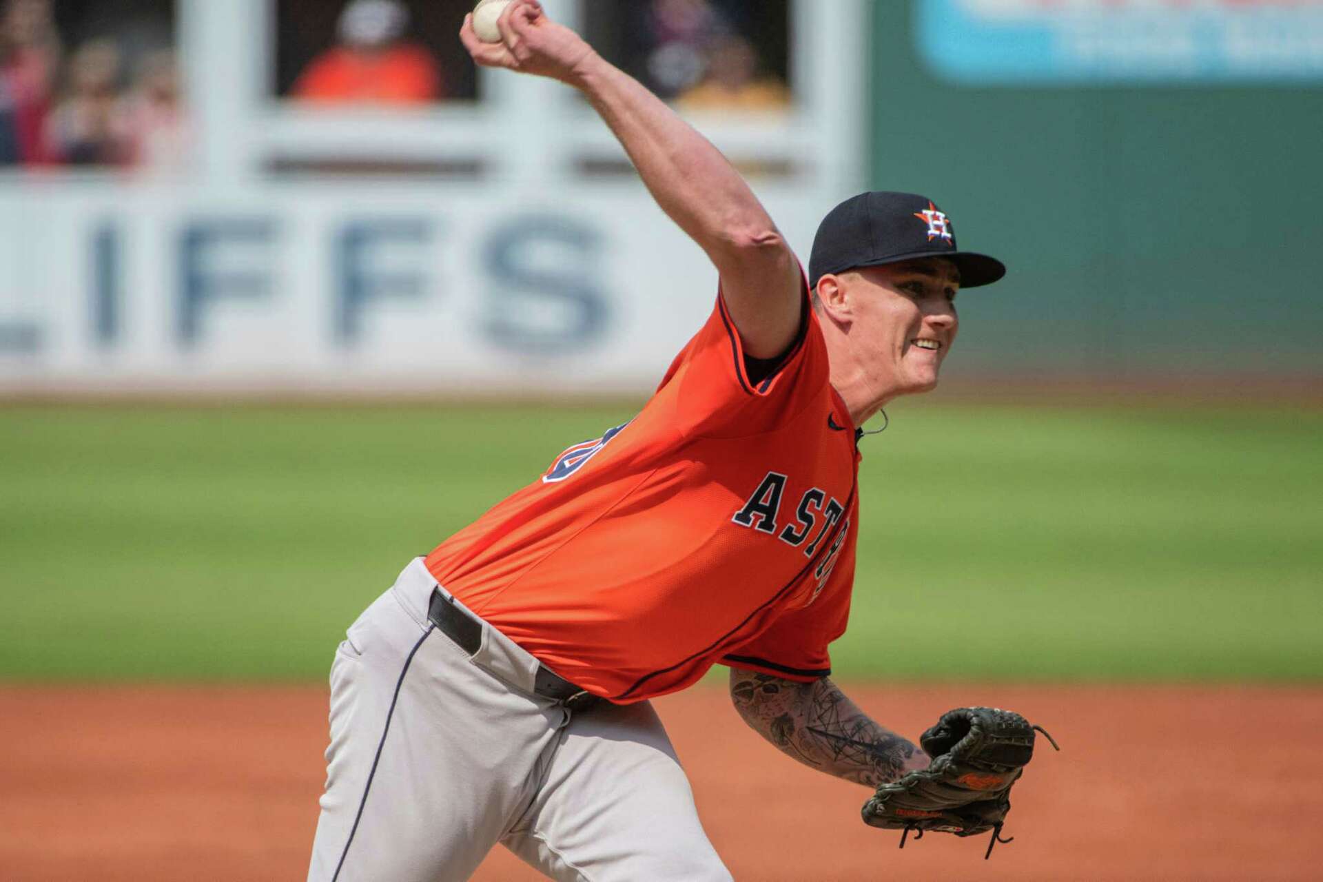 Bennett Sousa gets first save as Houston Astros beat Cleveland