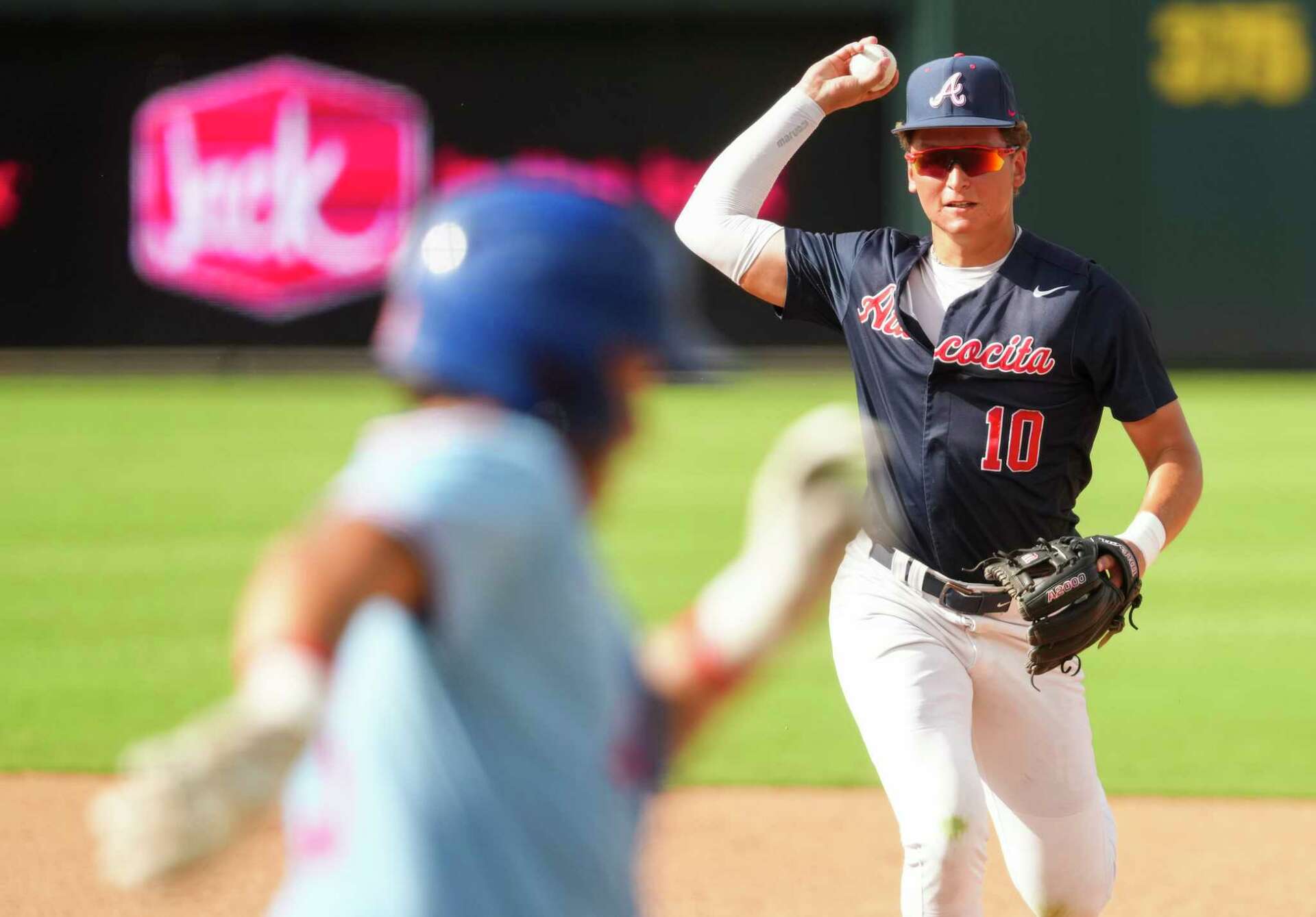Atascocita falls to Waco Midway in UIL Class 6A Division I title game