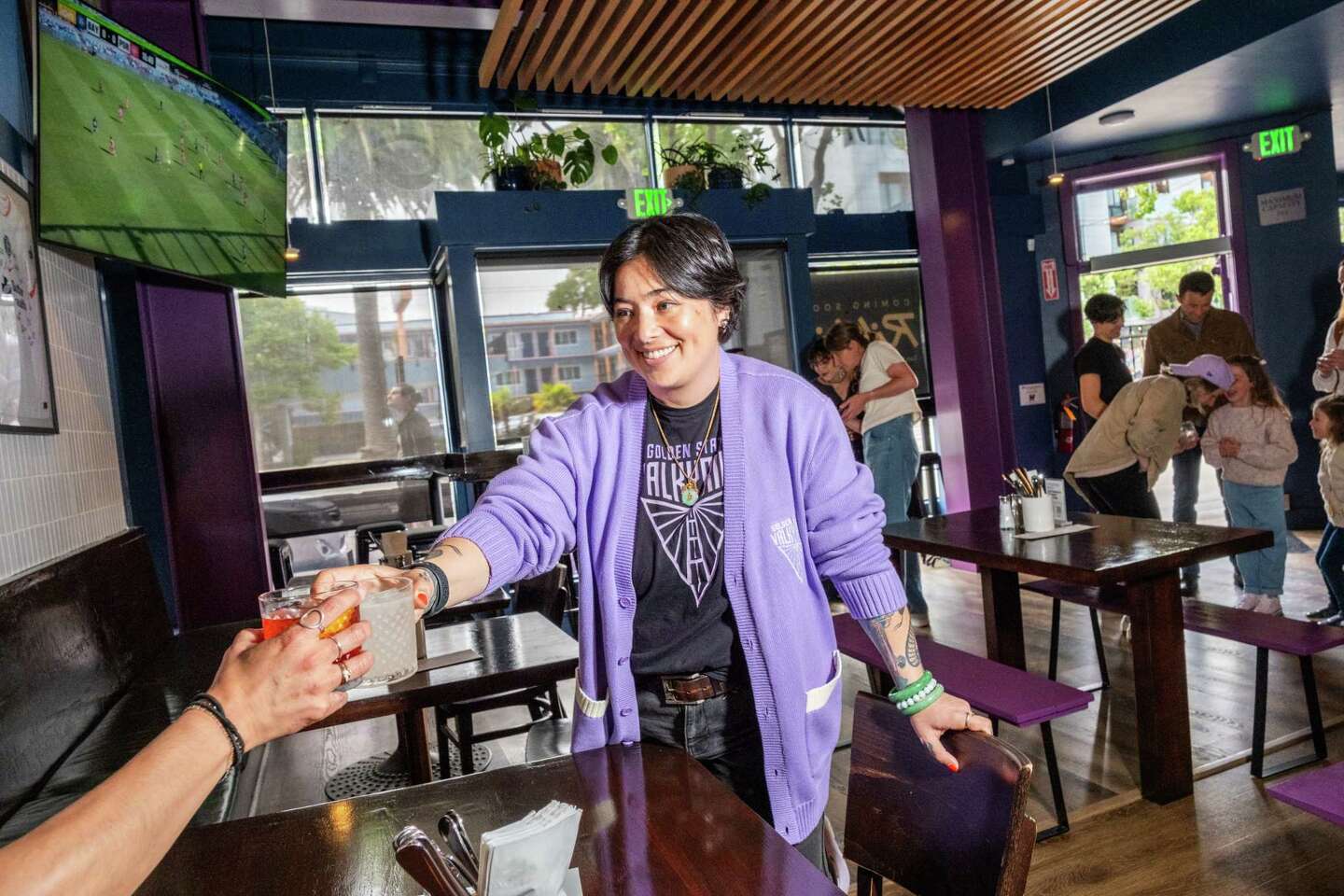 San Francisco’s first women’s sports bar, Rikki’s, to open on June 11
