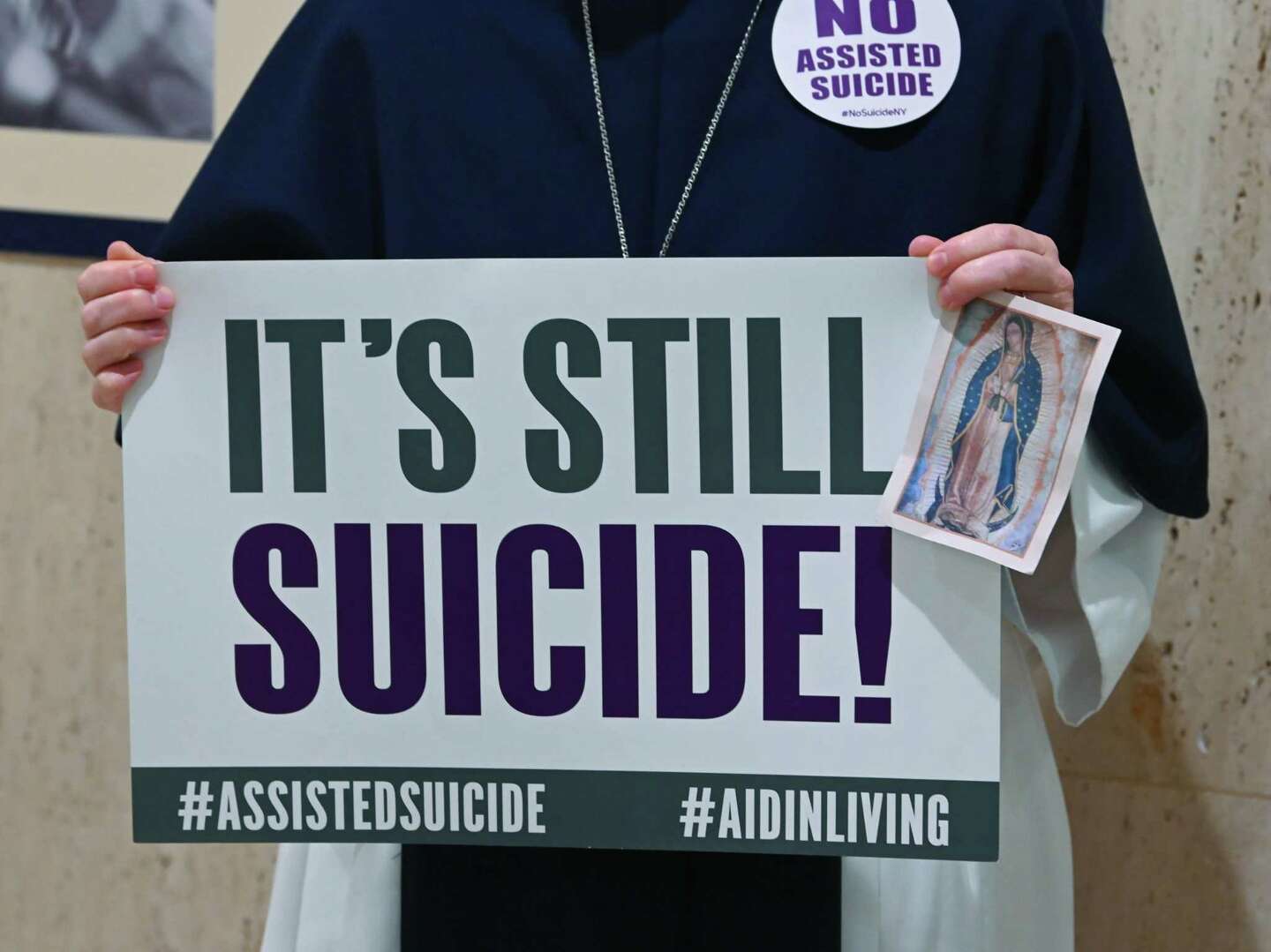Hochul signs law allowing physician-assisted death in New York