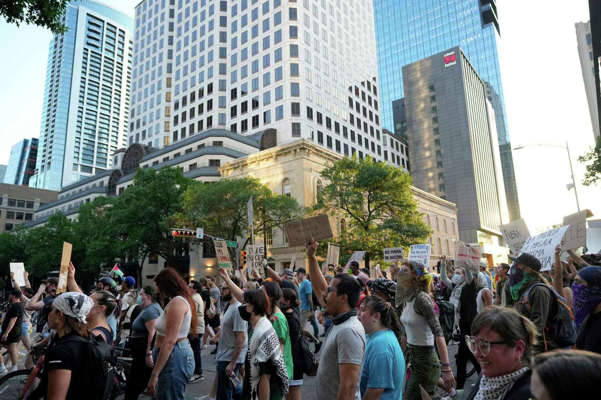 DPS warns of threat to lawmakers at 'No Kings' Austin protest