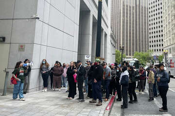 Protest against ICE arrests shuts down San Francisco court