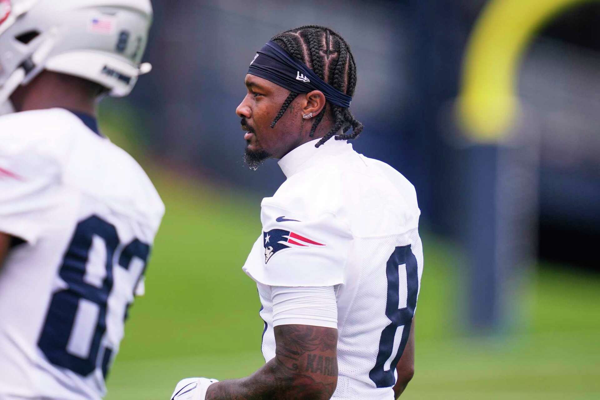 Patriots' Stefon Diggs talks boat video, baggie with pink substance