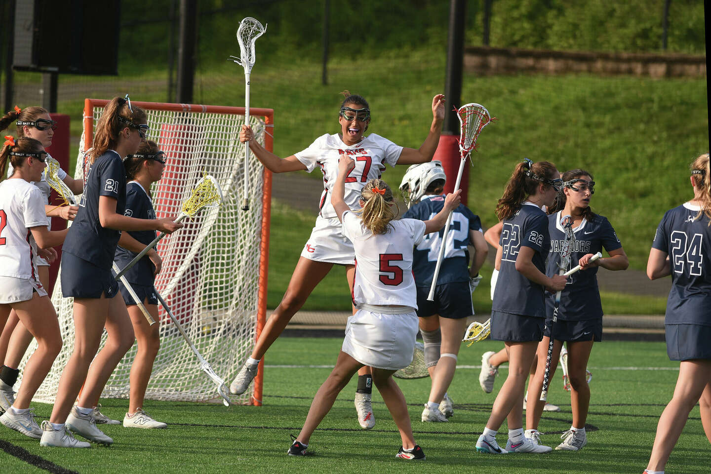 New Canaan survives, gets Darien in LL girls lacrosse final again