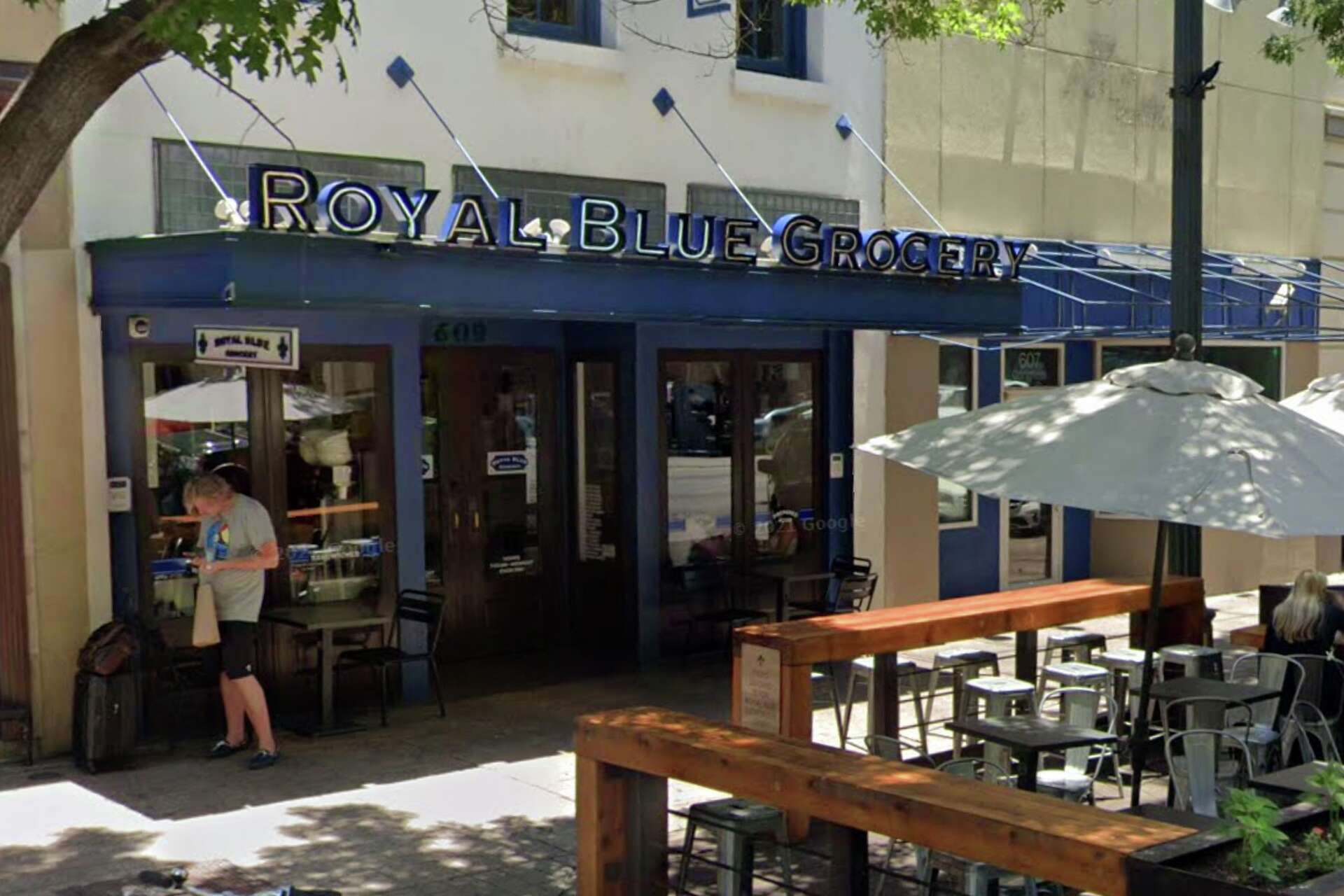 Austin's Royal Blue Grocery to close Congress Ave store