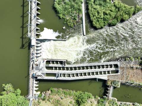 California's dam removal hit a key milestone. Now, there's a problem