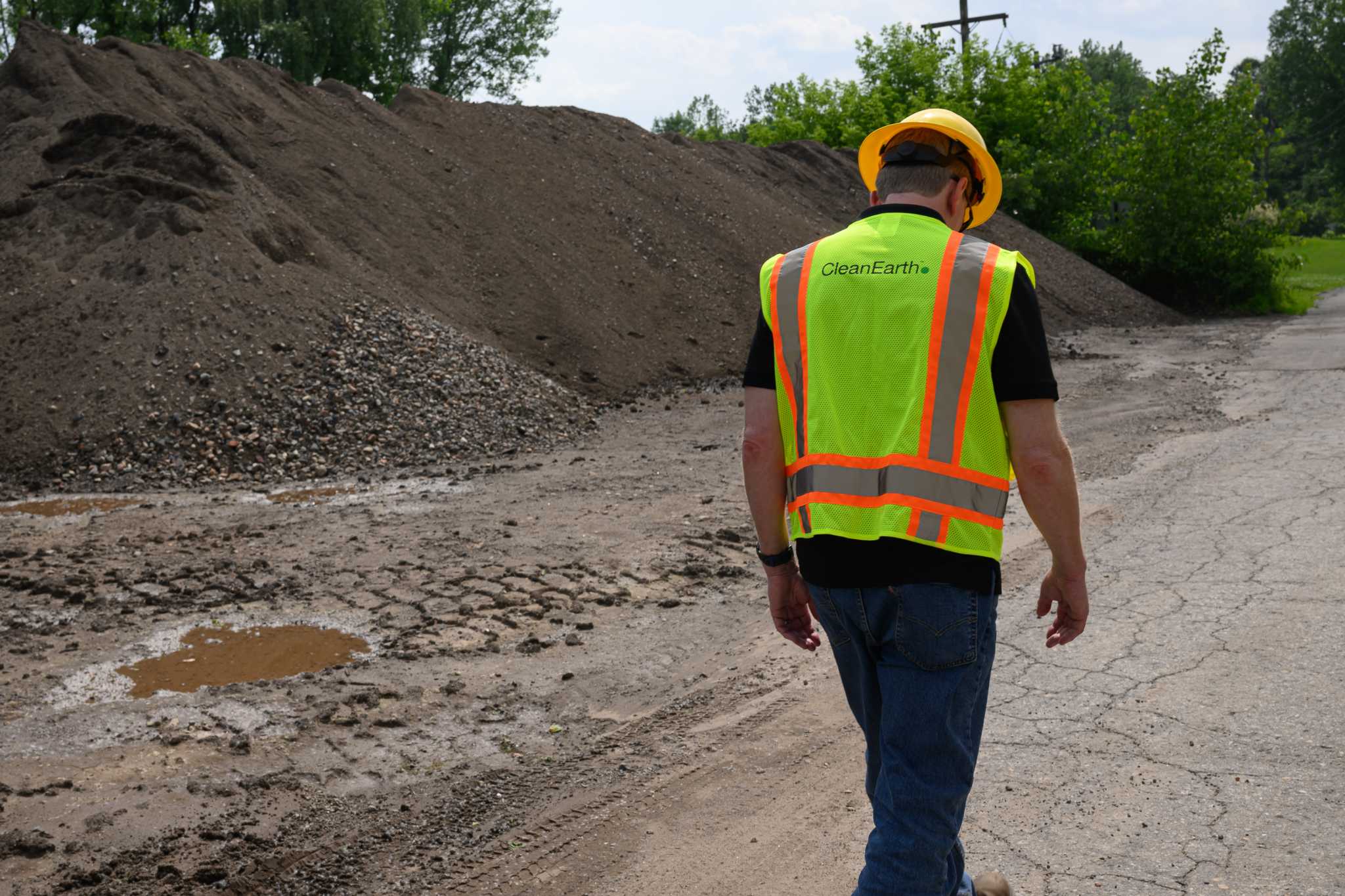 Fort Edward plant pitches ‘controlled’ PFAS removal to skeptical local