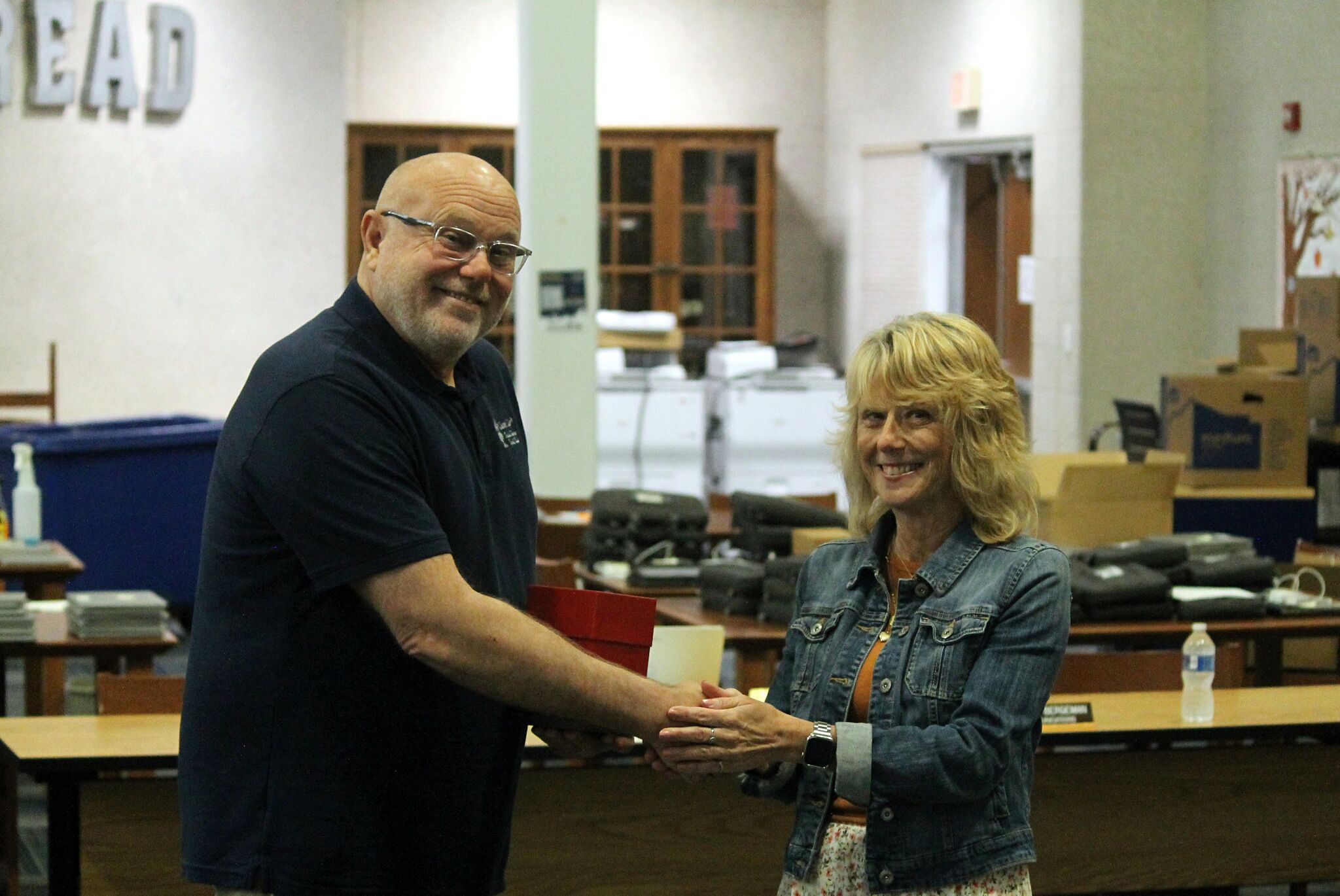 MAPS honors Bush, Slawinski with Golden Apple award