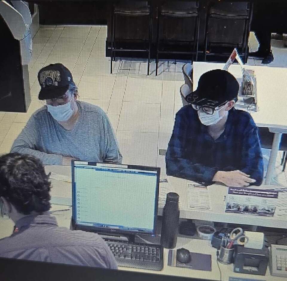 Father, son Groton bank robbery suspects now both dead, police say