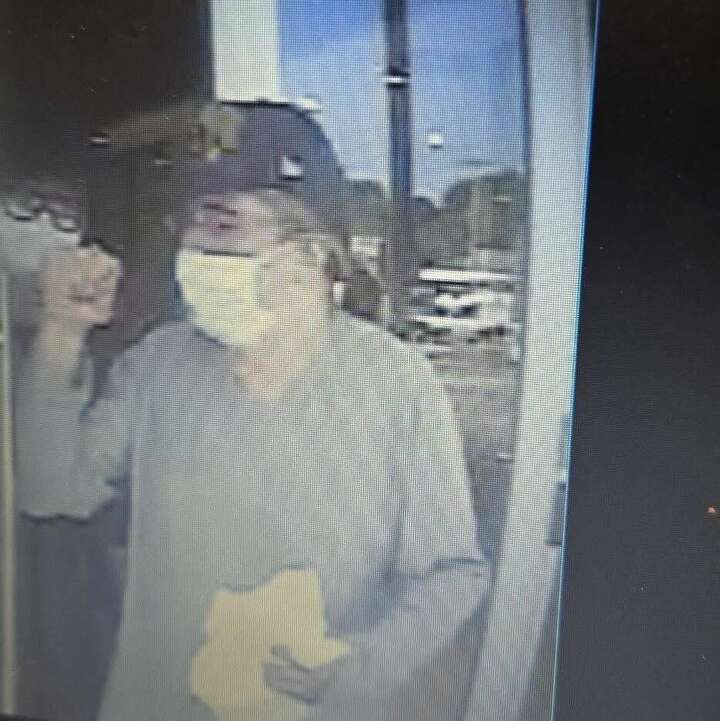 Father, son Groton bank robbery suspects now both dead, police say