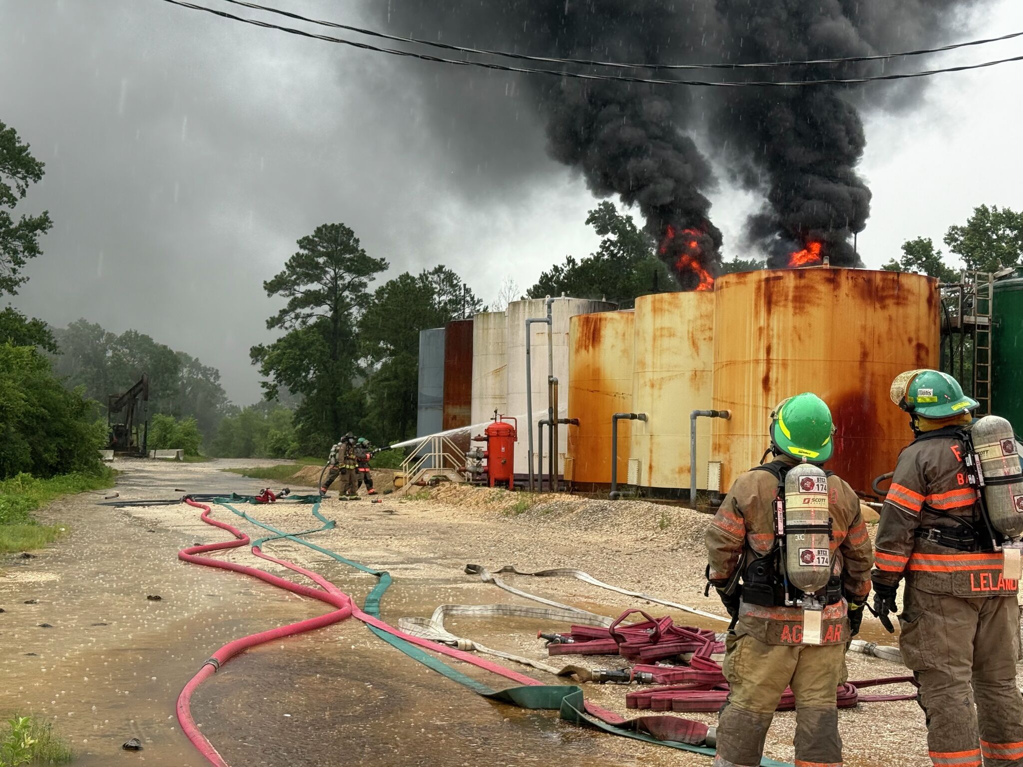Officials lift shelter-in-place for areas in Baytown after tank fire