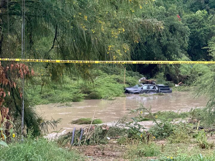 Death toll rises to 5 as record flooding devastates San Antonio