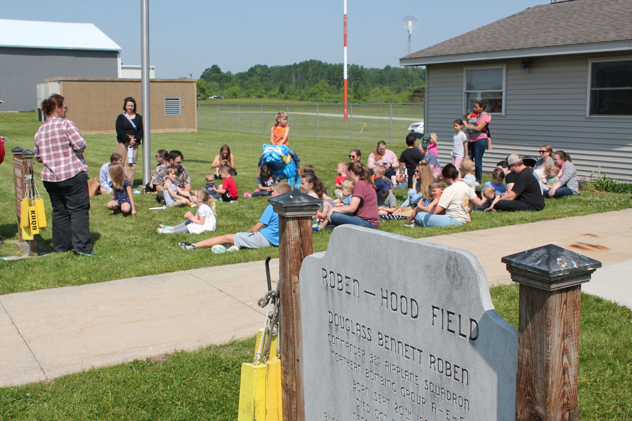 Roben-Hood Airport in Big Rapids Michigan hosts movie with library
