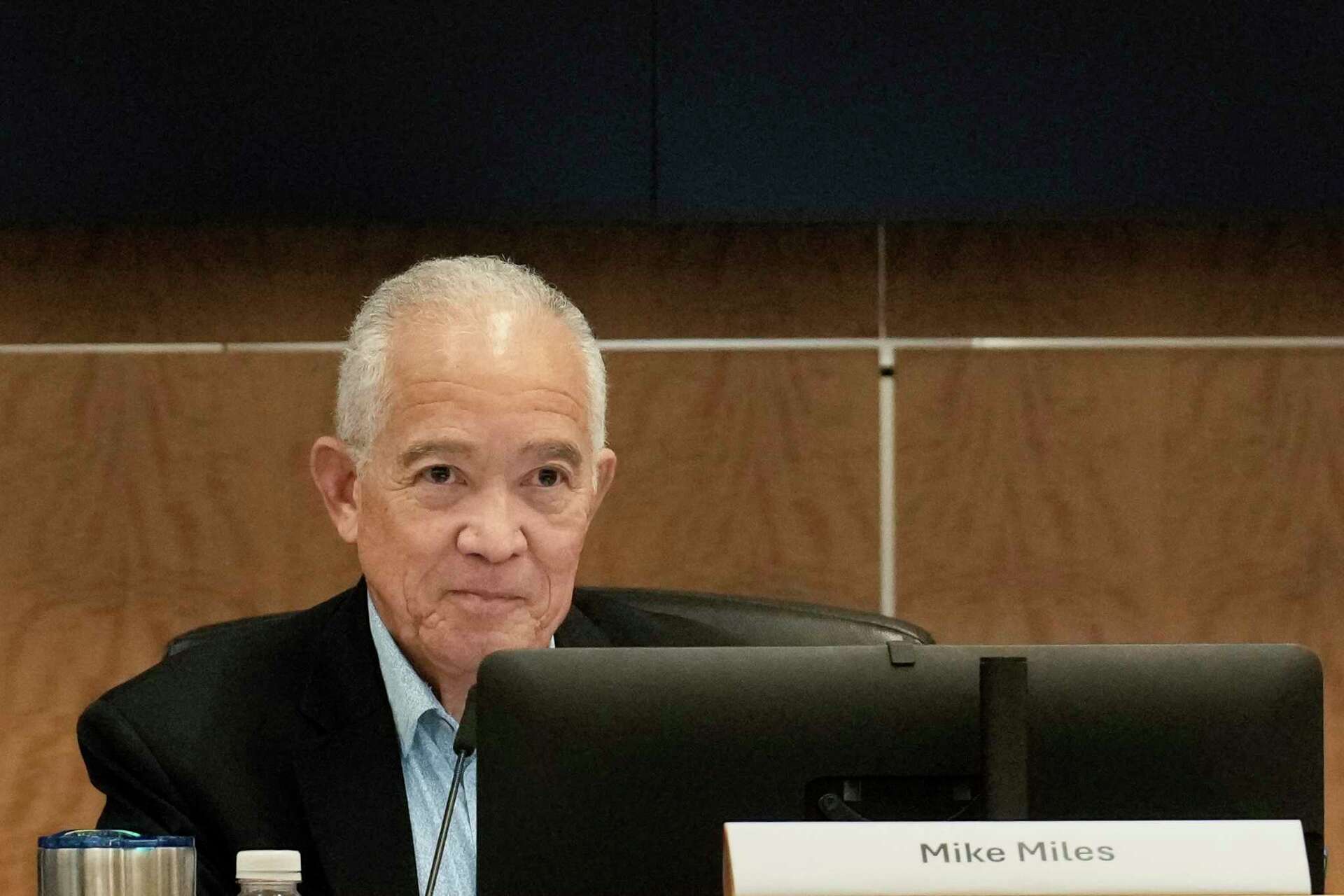 Where does Mike Miles' salary rank among Texas superintendents?