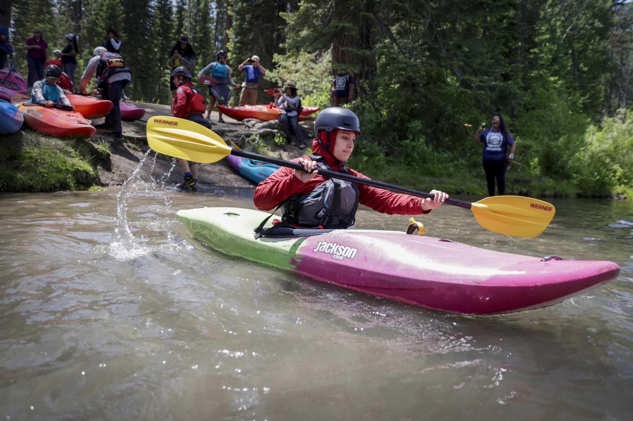 California kayakers launch on 30-day paddle of undammed Klamath River