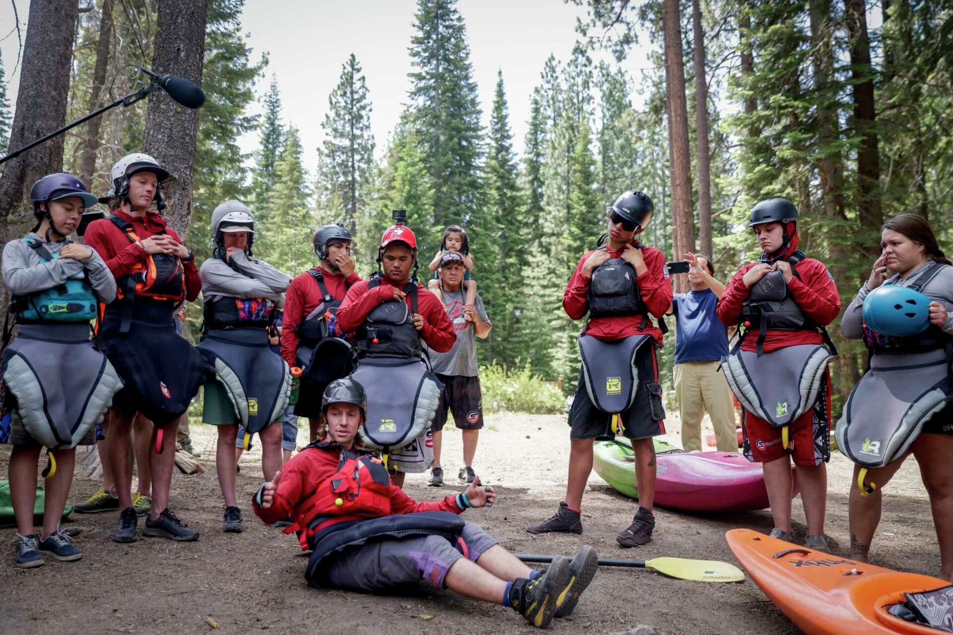 California kayakers launch on 30-day paddle of undammed Klamath River