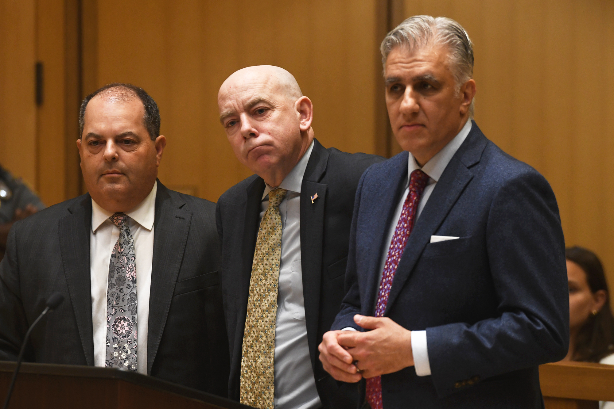 Judge suspends law license for former defendant in Jennifer Dulos case