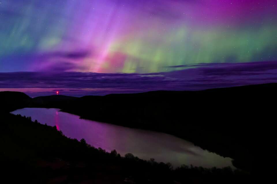 Geomagnetic storm warning: NOAA issues US aurora viewline map